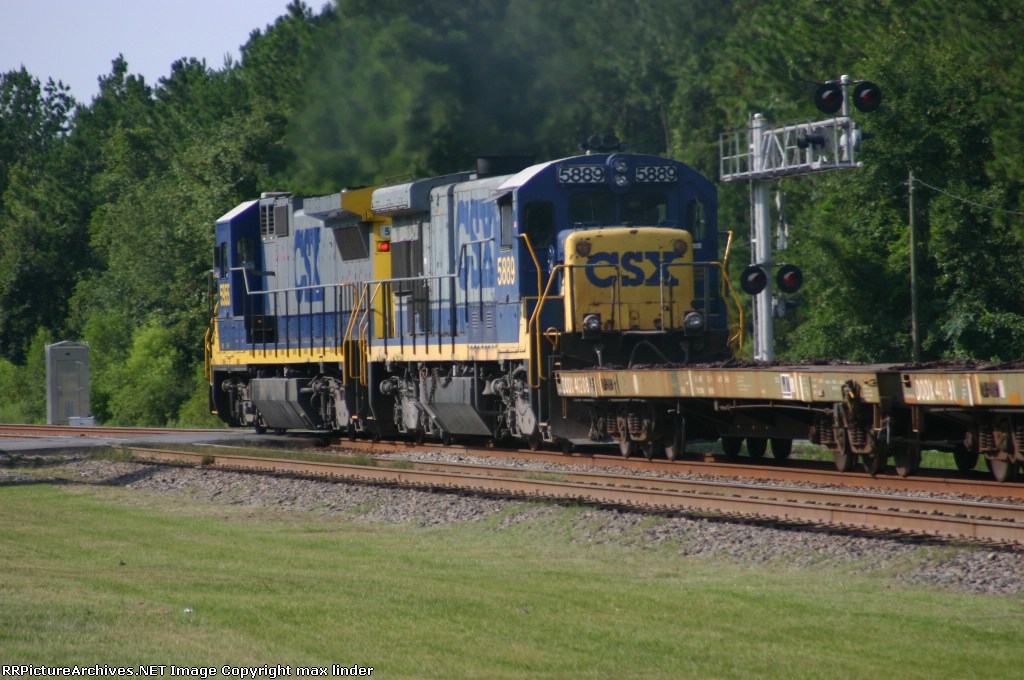 CSX 5889